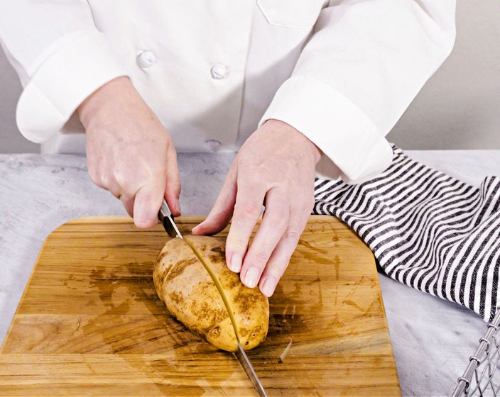 How to Cut Potato Wedges: 3 Simple Steps With Pictures - SideChef