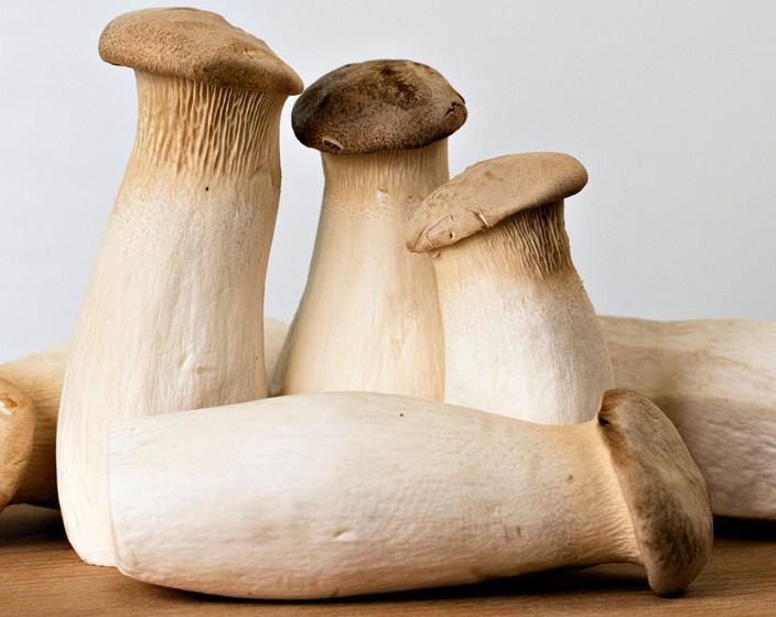 14 Popular Types Of Mushrooms And What To Cook With Them - SideChef