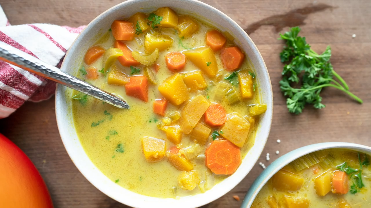 Turmeric Golden Soup Recipe | SideChef