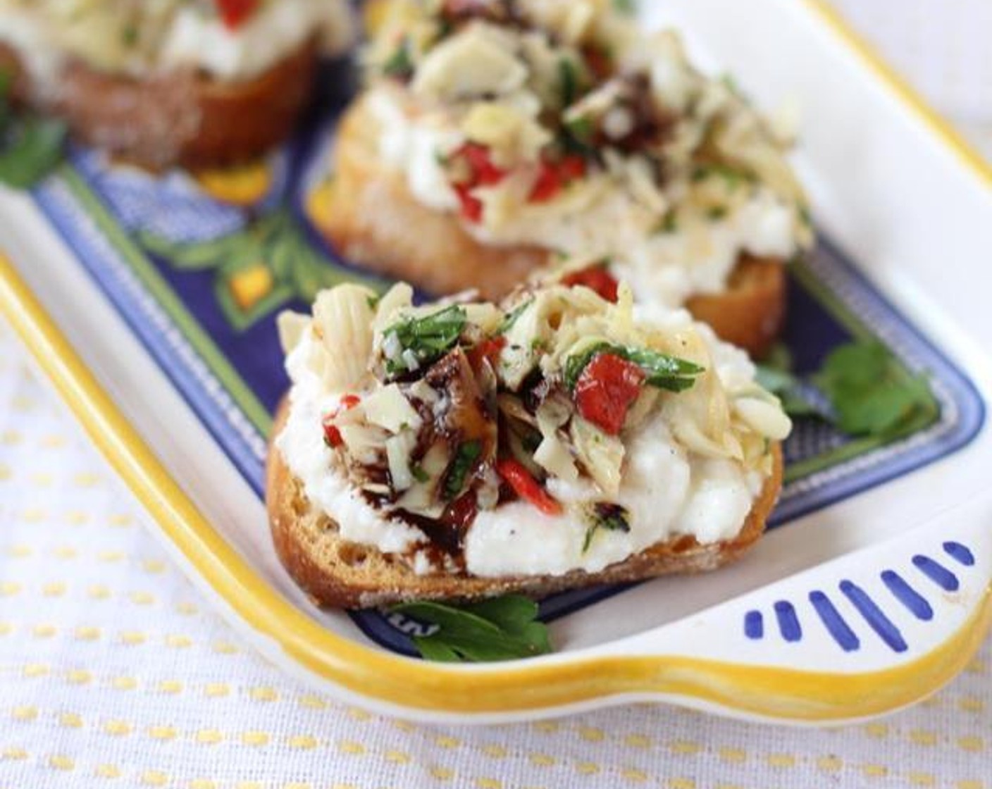 Artichoke and Whipped Lemon Ricotta Crostini Recipe | SideChef