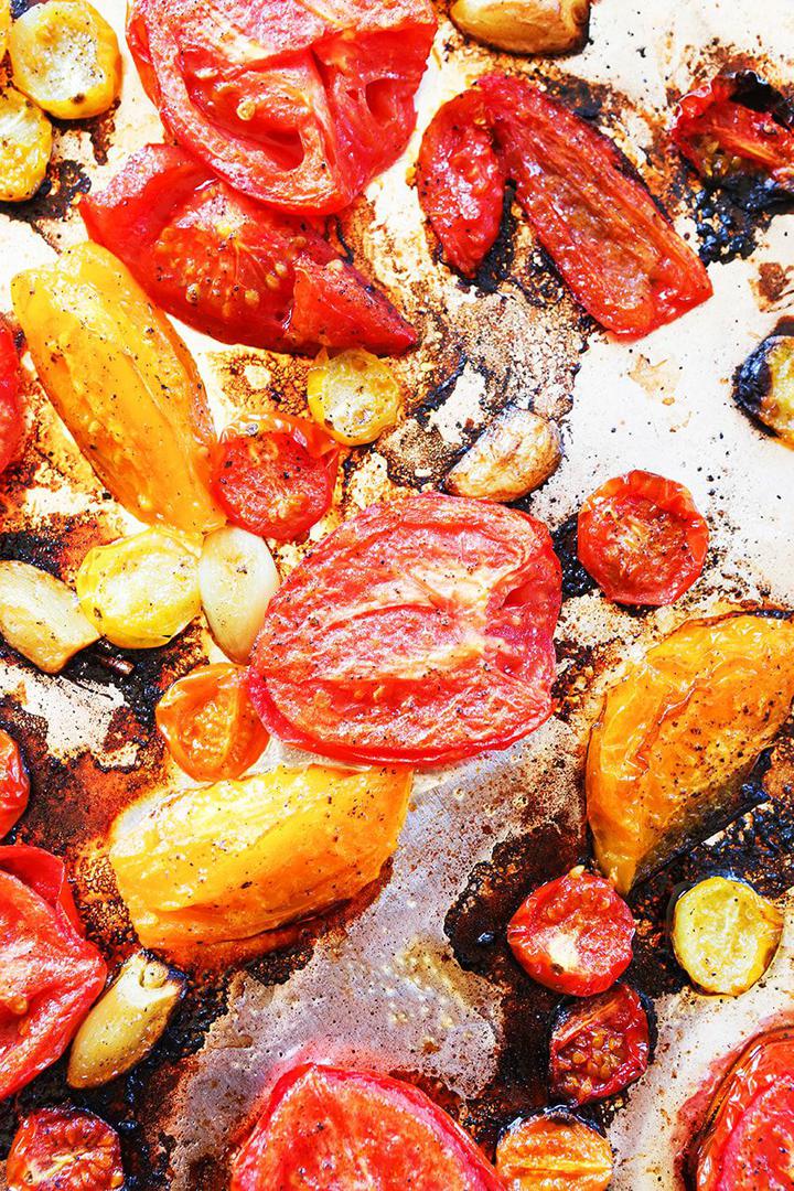 Roasted Tomatoes with Garlic Recipe | SideChef