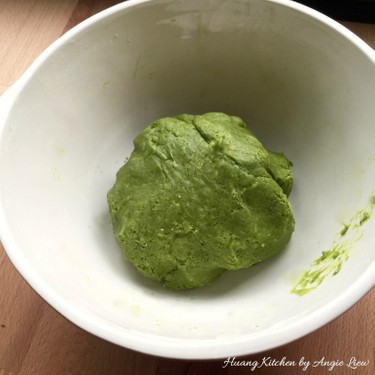 Green Tea Pineapple Tarts Recipe | SideChef