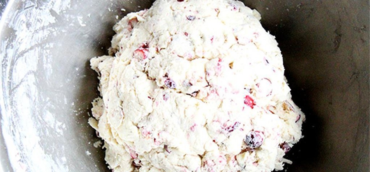 Cranberry Snow Scones Recipe | SideChef