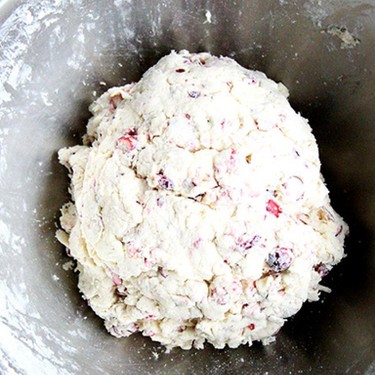 Cranberry Snow Scones Recipe | SideChef