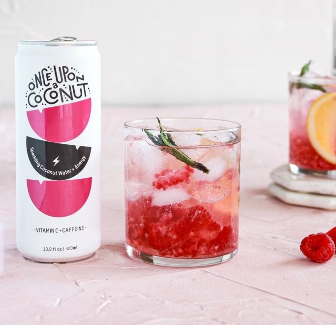 Sparkling Lemon Raspberry Mojito Recipe | SideChef