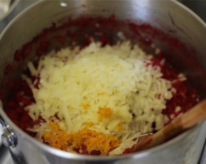 Seared Scallops & Citrus Beet Risotto Recipe | SideChef