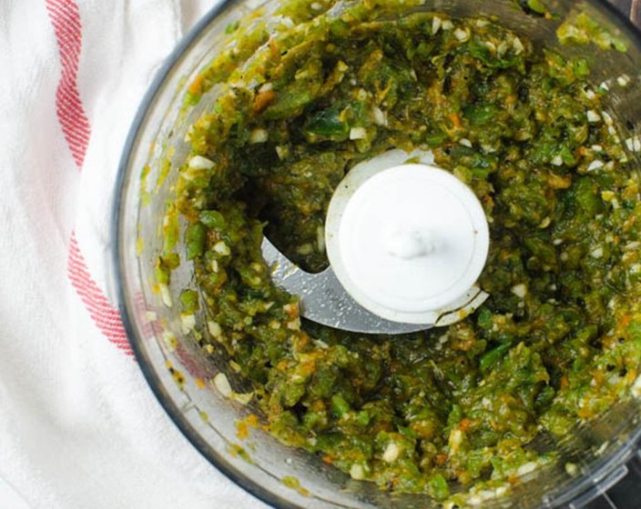 Chili Aioli Buffalo Sliders Recipe | SideChef