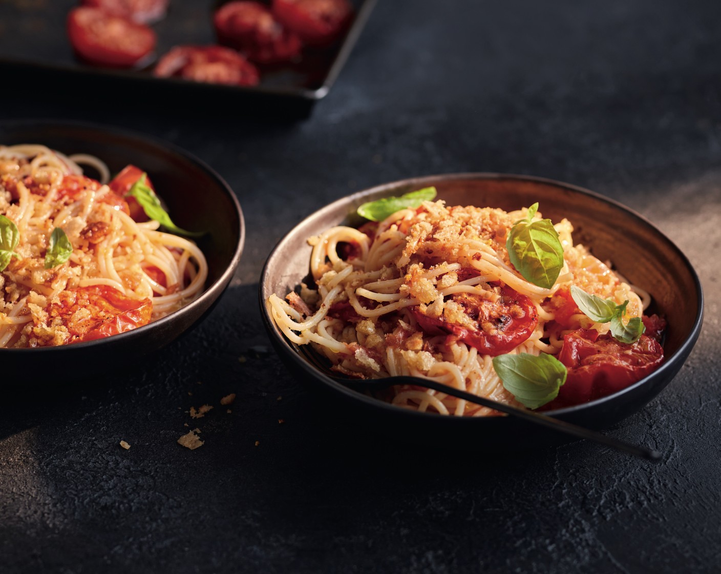 Roasted tomato and garlic spaghetti | M&S