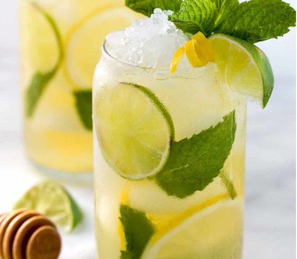 Lemon-Lime Iced Green Tea with Mint Recipe | SideChef