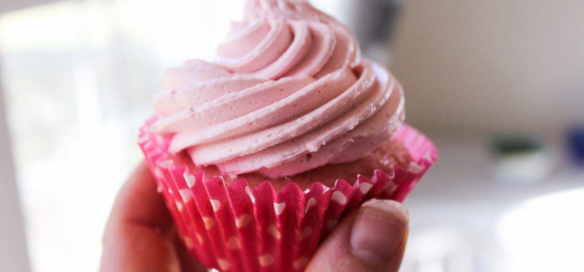 Perfectly Pink Cupcakes Recipe | SideChef