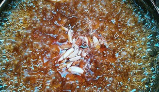 Omani Halwa (Sweet Jelly Dessert) Recipe | SideChef