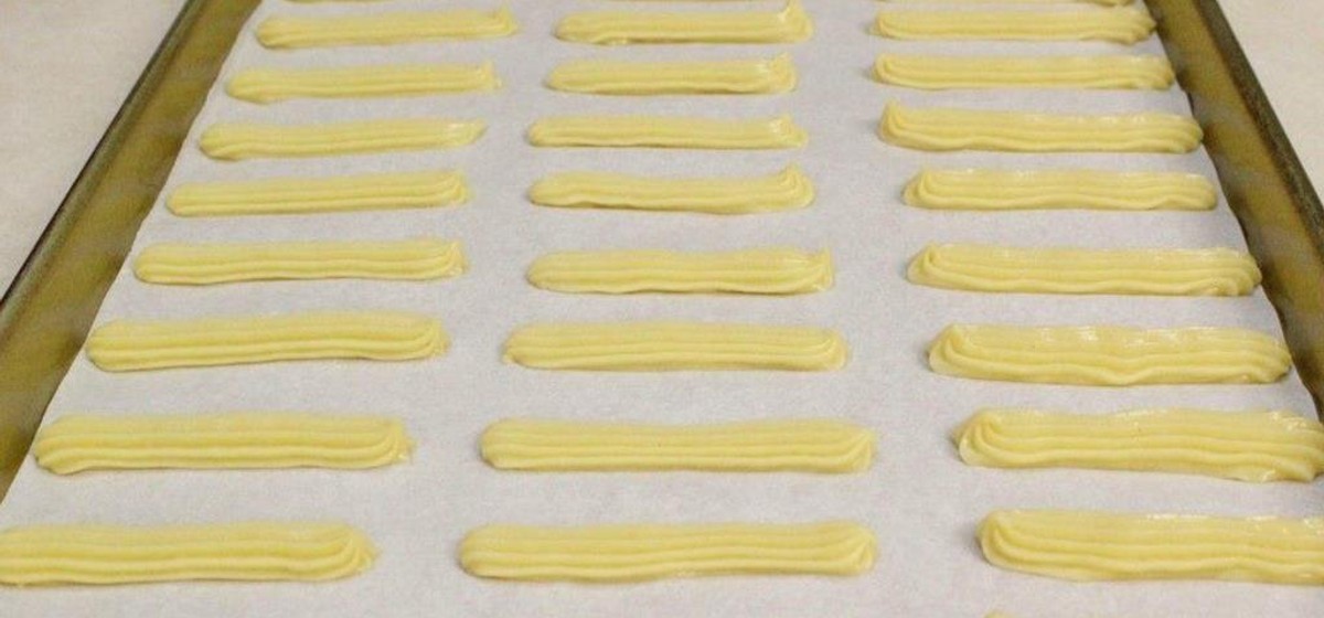 Lady Fingers Cake Recipe | SideChef