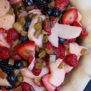 Fruit of the Forest Pie Recipe | SideChef