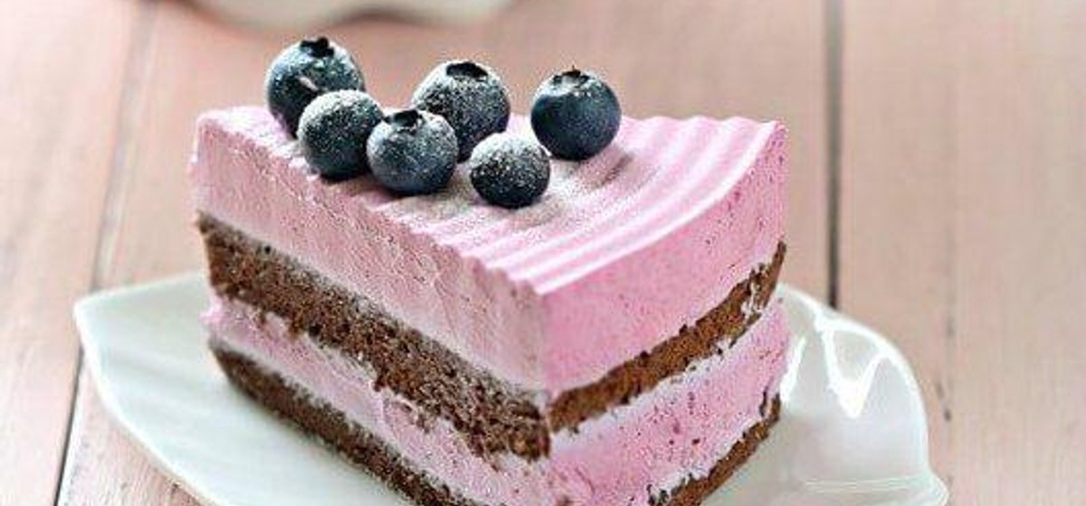 Blueberry Mousse Chocolate Cake Recipe | SideChef
