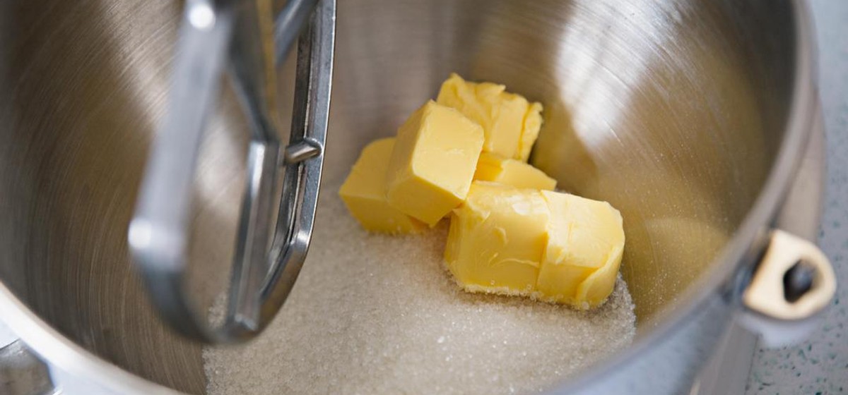 Classic Vanilla Cake Recipe | SideChef