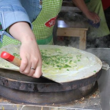 Jianbing (Chinese Breakfast Crepes) Recipe | SideChef
