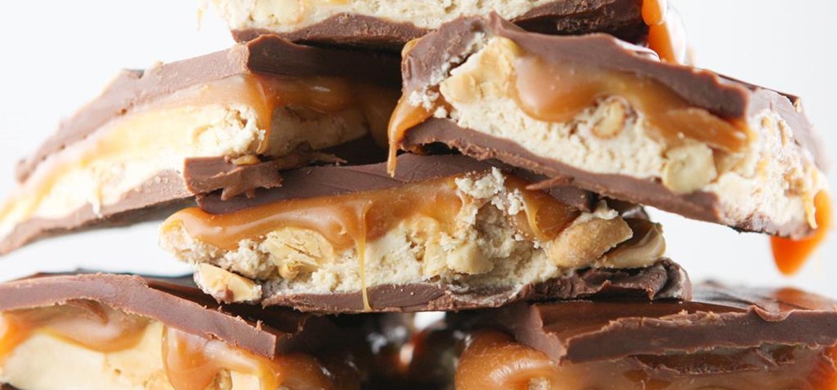 Candy Bar Fudge Recipe | SideChef