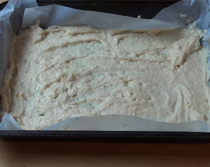 Jam Donut Tray Bake Recipe | SideChef