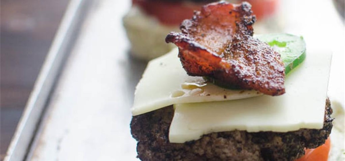 Chili Aioli Buffalo Sliders Recipe | SideChef