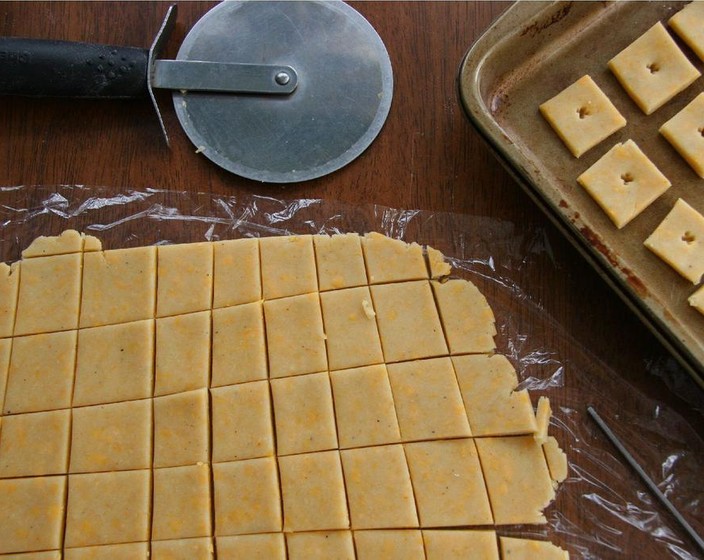 Homemade Cheese-Its Recipe | SideChef