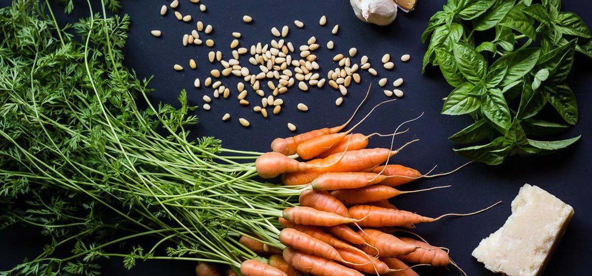 Roasted Carrots with Carrot Top Pesto Recipe | SideChef