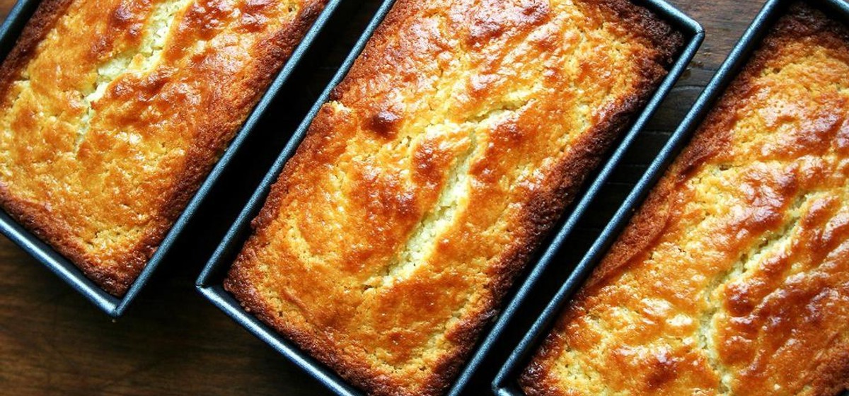 Lemon-Ricotta Pound Cake Recipe | SideChef