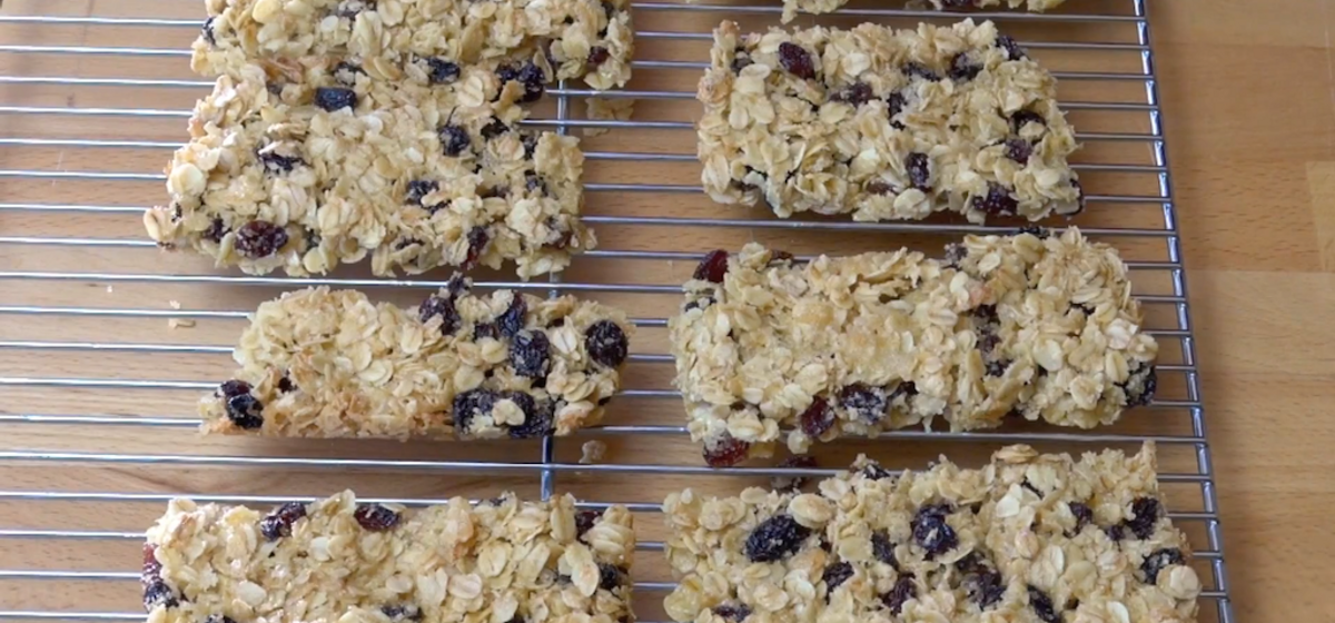 Homemade Muesli Recipe | SideChef