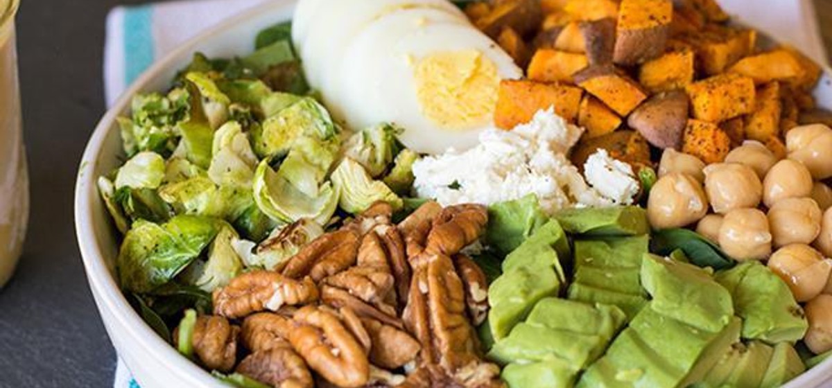 Green Powerhouse Salad with Roasted Vegetables Recipe | SideChef