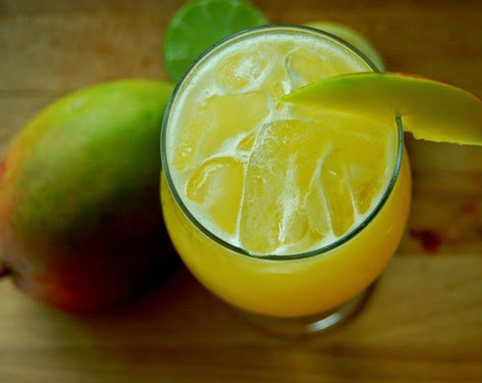 Mango Cocktail Recipe | SideChef