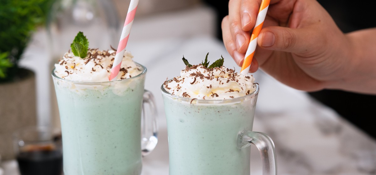 Mint Chocolate Chip Milkshake Recipe | SideChef