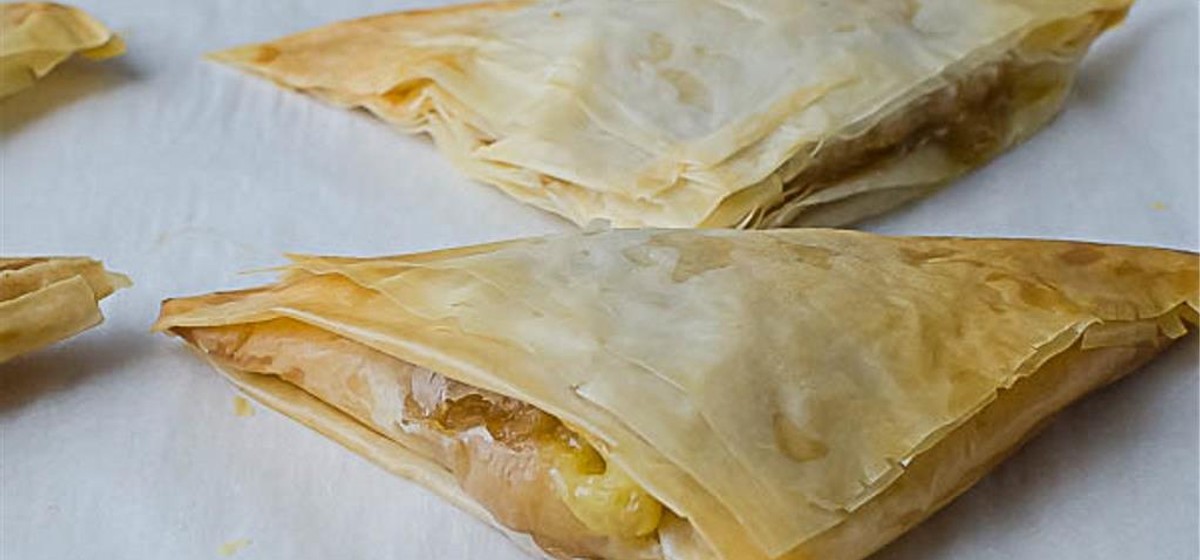 Pear Brie Phyllo Pockets Recipe | SideChef