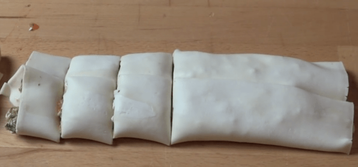 5 Ingredient Pesto Pastry Scrolls Recipe | SideChef