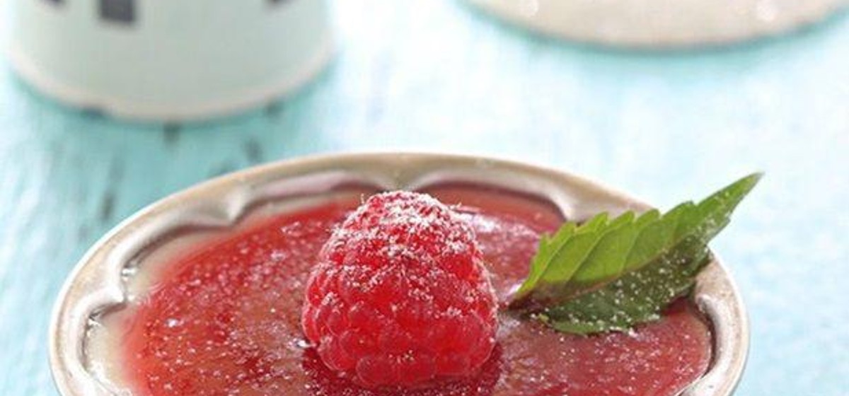 Raspberry Panna Cotta Recipe | SideChef