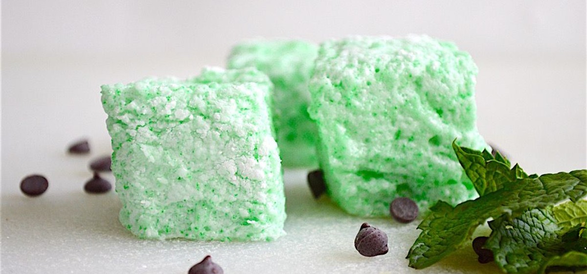 Homemade Mint Marshmallows Recipe | SideChef