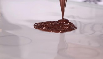 Chocolate Lace Lollipops Recipe | SideChef