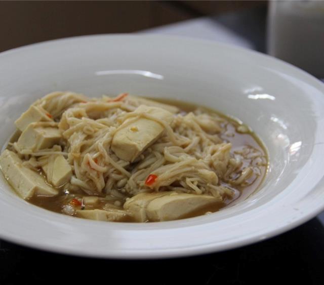 Enoki Mushroom Stir Fry Recipe | SideChef