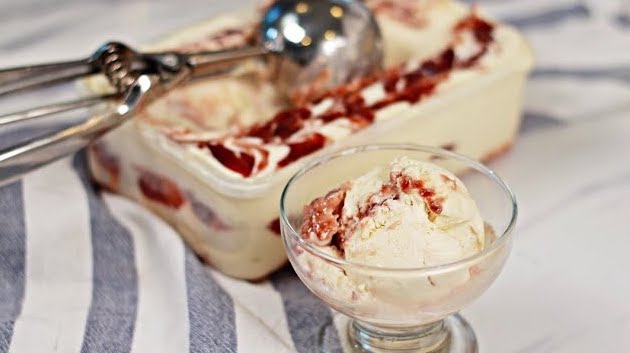 4 Ingredient Ripple Ice Cream Recipe | SideChef