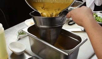 Madison's Poached Turkey Breast Recipe | SideChef