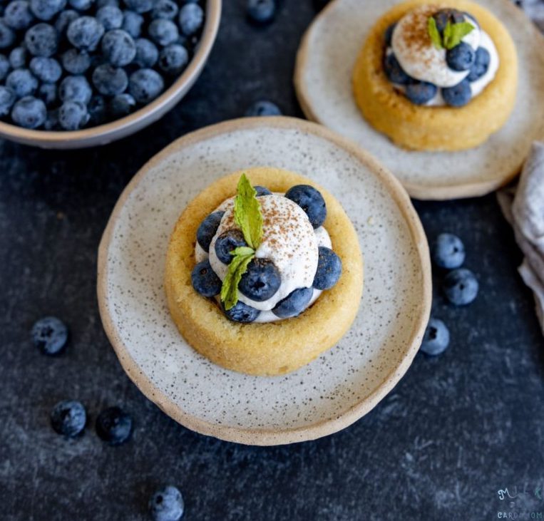 Blueberry Cinnamon Shortcakes Recipe | SideChef