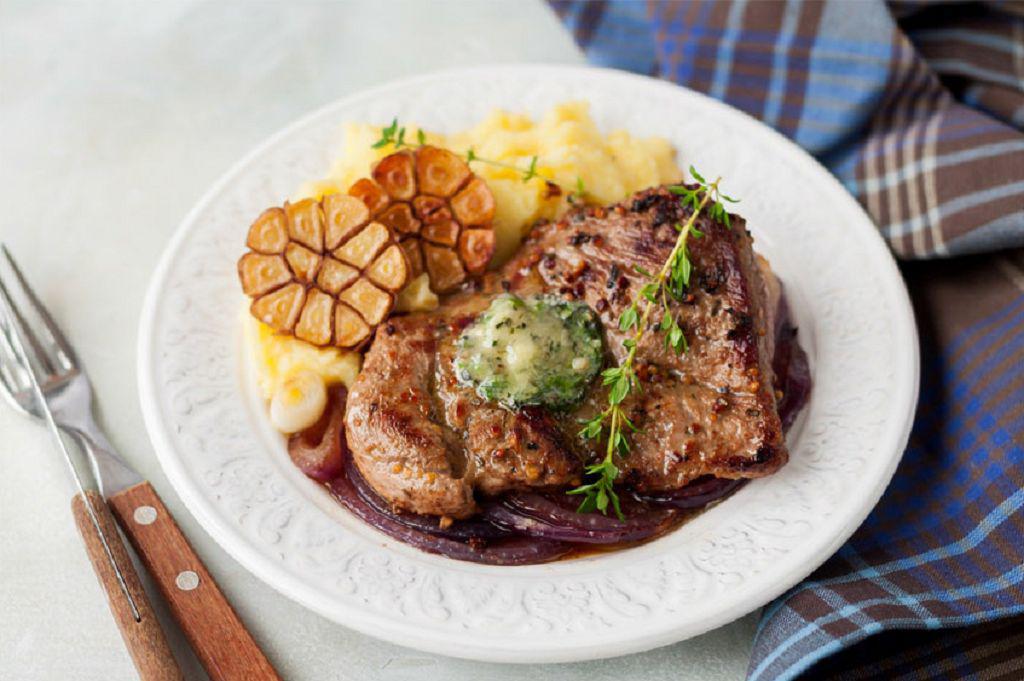 Marinated Pork Chops With Herb Butter Recipe Sidechef