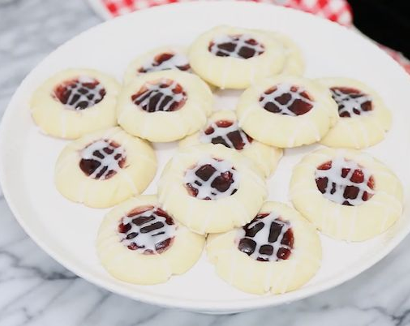 Raspberry Almond Shortbread Cookies Recipe | SideChef