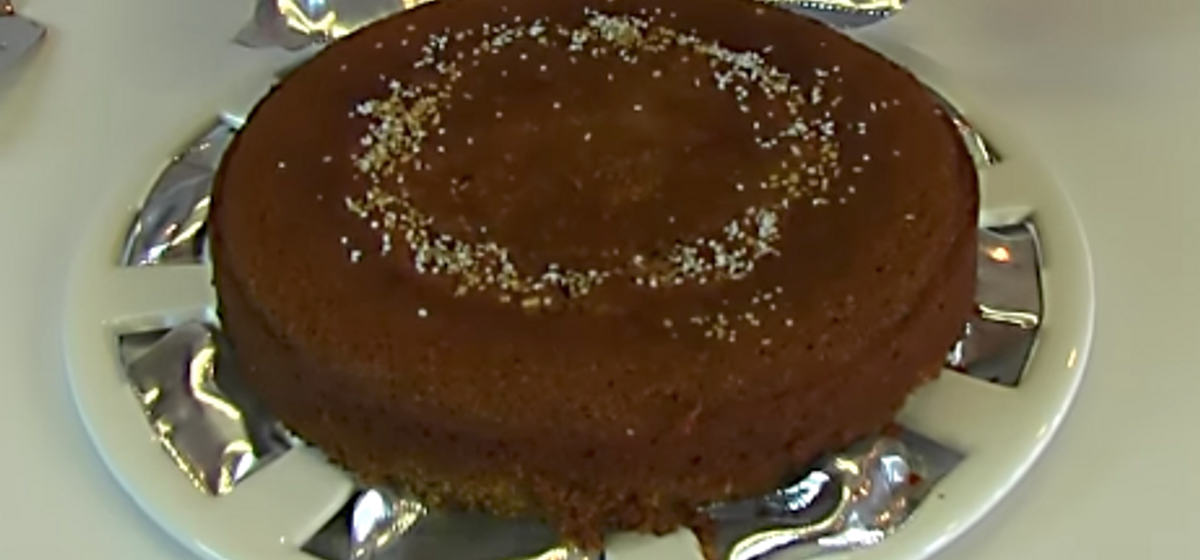 Betty's Graham Cracker Cake Recipe | SideChef