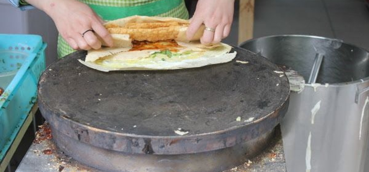 Jianbing (Chinese Breakfast Crepes) Recipe | SideChef