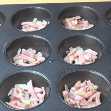 Oven Baked Mini Omelettes Recipe | SideChef