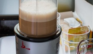 Teh Tarik (Malaysian Pulled Tea) Recipe | SideChef