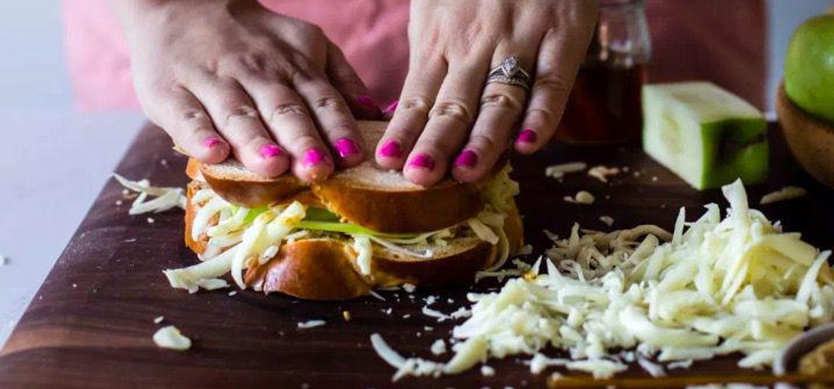 Tart Apple Jack Grilled Cheese Sandwich Recipe | SideChef