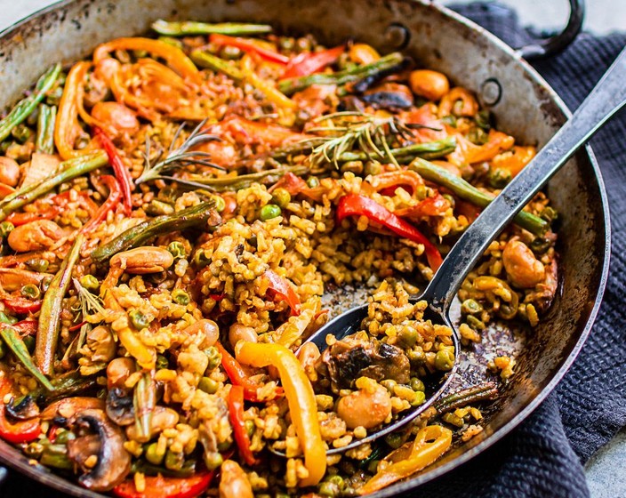 Authentic Spanish Vegetable Paella Recipe | SideChef