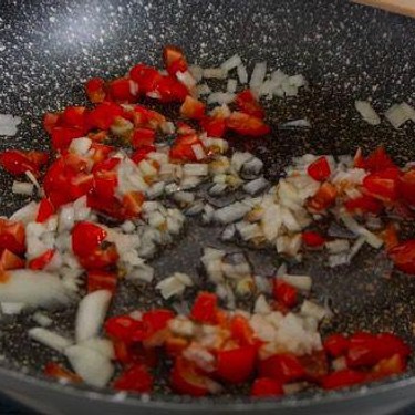 “Perico” Venezuelan Scrambled Eggs Recipe | SideChef