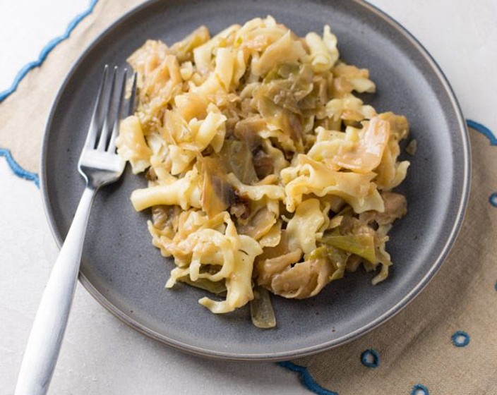 Slow Cooker Haluski (Cabbage and Noodles) Recipe | SideChef