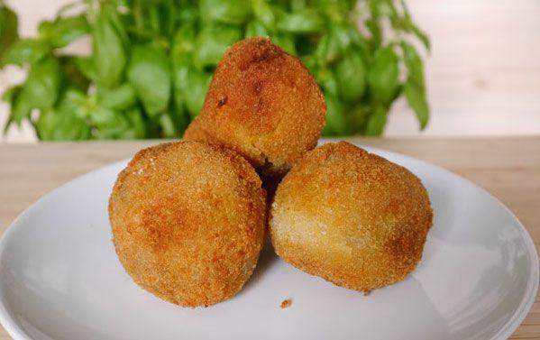 Venezuelan Plantain Balls Recipe | SideChef